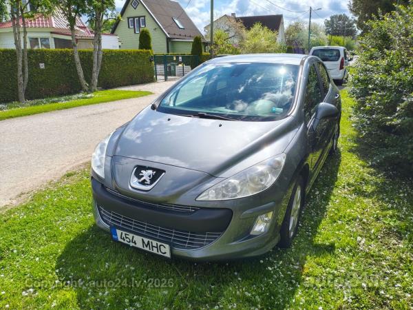 Grey Peugeot 308 2010 in Tallinn, with an engine capacity of 1.60 L and mileage of 170 thousand km for 2500 €, photo 2 on AUTOMOTO.COM.LV