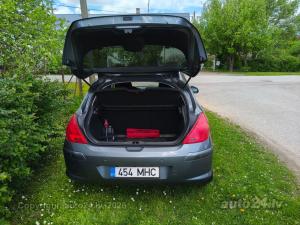 Серый Пежо 308 2010 в Таллин, объемом двигателя 1.60 л и пробегом 170 тыс. км за 2500 €, фото 8 на AUTOMOTO.COM.LV