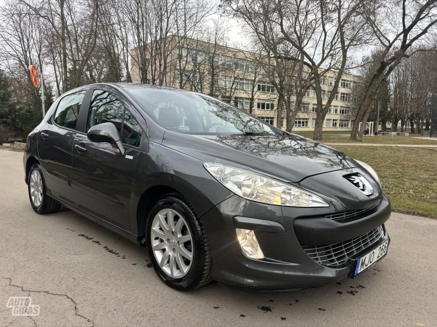 Pelēks Peugeot 308 2010 Kauņa, ar dzinēja tilpumu 1.60 L un nobraukumu 115 tūkst. km par 2390 €, foto 5 vietnē AUTOMOTO.COM.LV