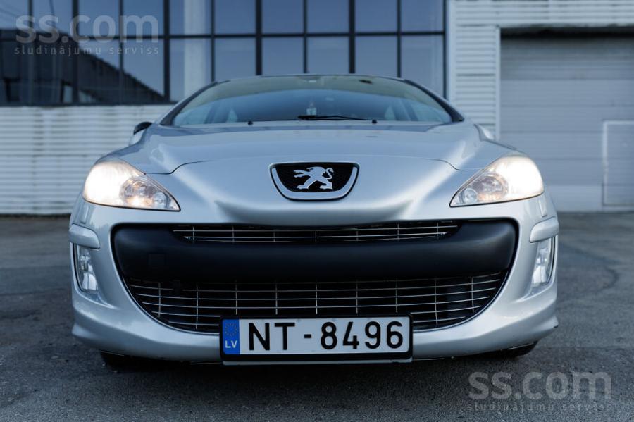 Grey Peugeot 308 2010 in Riga, with an engine capacity of 1.60 L and mileage of 190 thousand km for 2500 €, photo 1 on AUTOMOTO.COM.LV