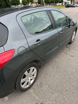 Grey Peugeot 308 2010 in Kaunas, with an engine capacity of 1.60 L and mileage of 205 thousand km for 2000 €, photo 5 on AUTOMOTO.COM.LV