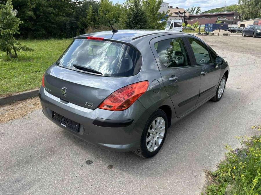 Pelēks Peugeot 308 2010 Kauņa, ar dzinēja tilpumu 1.56 L un nobraukumu 260 tūkst. km par 1799 €, foto 18 vietnē AUTOMOTO.COM.LV