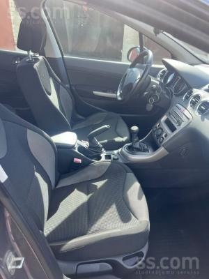 Grey Peugeot 308 2010 in Liepaja, with an engine capacity of 1.60 L and mileage of 221 thousand km for 2300 €, photo 34 on AUTOMOTO.COM.LV