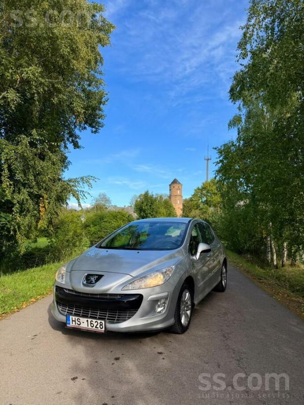 Pelēks Peugeot 308 2010 Rīga, ar dzinēja tilpumu 1.60 L un nobraukumu 188 tūkst. km par 2600 €, foto 4 vietnē AUTOMOTO.COM.LV