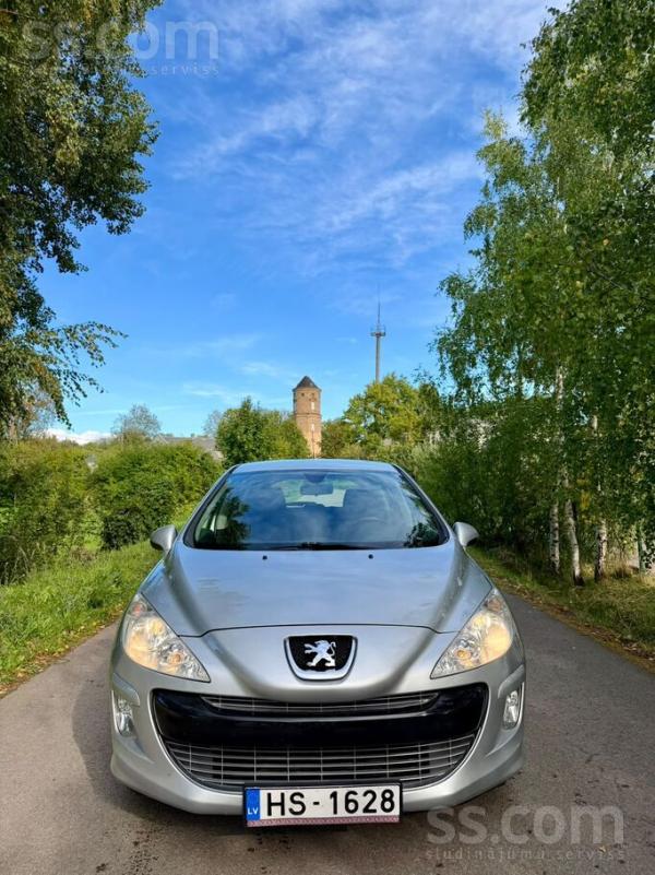 Pelēks Peugeot 308 2010 Rīga, ar dzinēja tilpumu 1.60 L un nobraukumu 188 tūkst. km par 2600 €, foto 5 vietnē AUTOMOTO.COM.LV