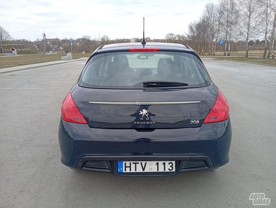Pelēks Peugeot 308 2011 Viļņa, ar dzinēja tilpumu 1.60 L un nobraukumu 320 tūkst. km par 1800 €, foto 7 vietnē AUTOMOTO.COM.LV