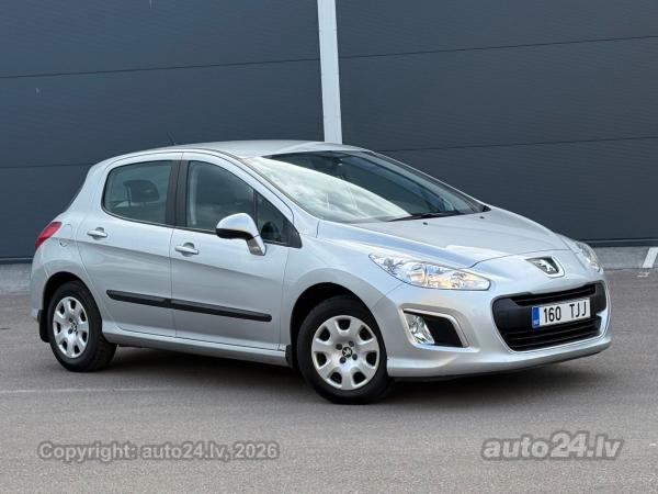 Grey Peugeot 308 2011 in Tallinn, with an engine capacity of 1.40 L and mileage of 64 thousand km for 3790 €, photo 2 on AUTOMOTO.COM.LV