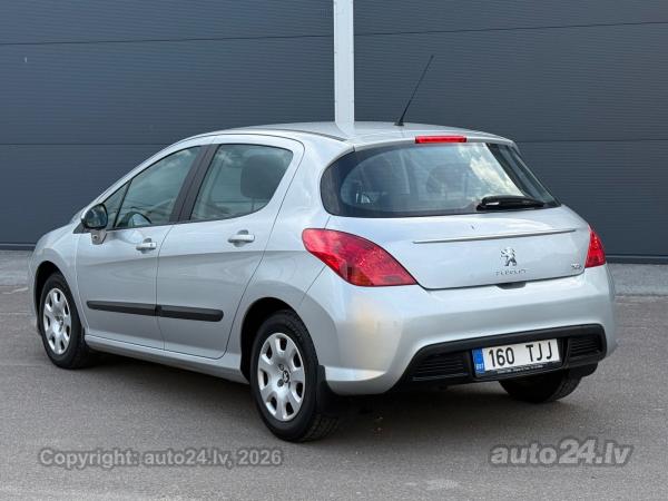 Grey Peugeot 308 2011 in Tallinn, with an engine capacity of 1.40 L and mileage of 64 thousand km for 3790 €, photo 3 on AUTOMOTO.COM.LV