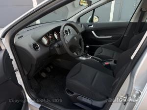 Grey Peugeot 308 2011 in Tallinn, with an engine capacity of 1.40 L and mileage of 64 thousand km for 3790 €, photo 6 on AUTOMOTO.COM.LV