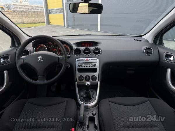Grey Peugeot 308 2011 in Tallinn, with an engine capacity of 1.40 L and mileage of 64 thousand km for 3790 €, photo 7 on AUTOMOTO.COM.LV