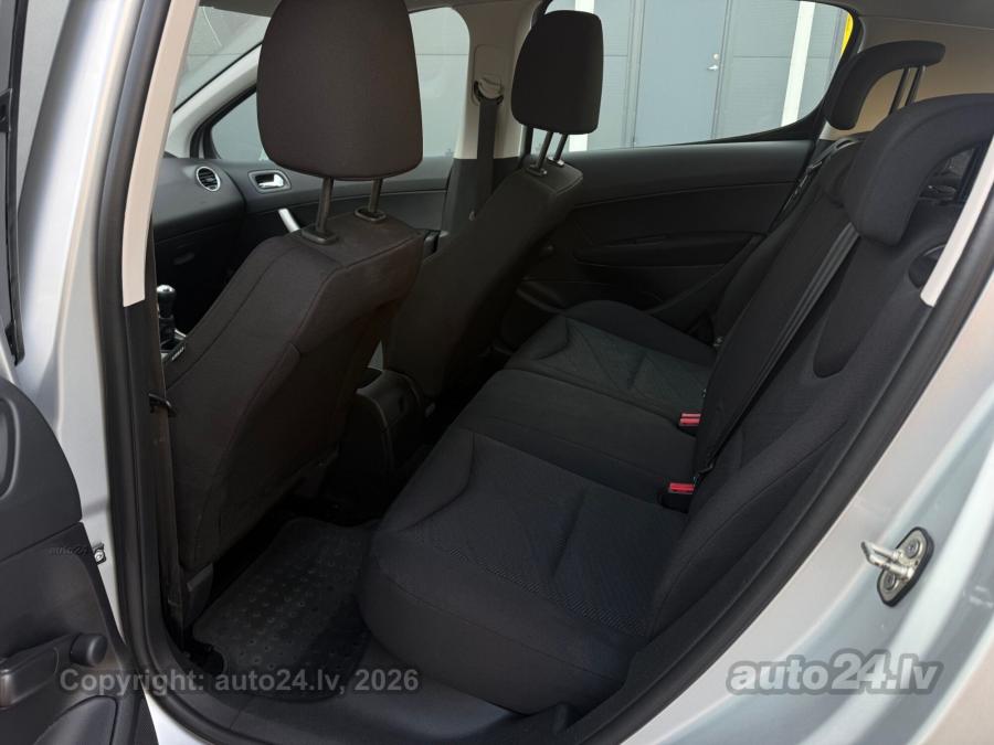 Grey Peugeot 308 2011 in Tallinn, with an engine capacity of 1.40 L and mileage of 64 thousand km for 3790 €, photo 11 on AUTOMOTO.COM.LV