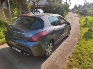 Grey Peugeot 308 2011 in Kaunas, with an engine capacity of 1.56 L and mileage of 300 thousand km for 3400 €, photo 4 on AUTOMOTO.COM.LV