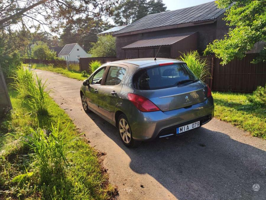 Grey Peugeot 308 2011 in Kaunas, with an engine capacity of 1.56 L and mileage of 300 thousand km for 3400 €, photo 6 on AUTOMOTO.COM.LV