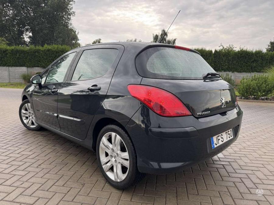 Pelēks Peugeot 308 2011 Tauragė, ar dzinēja tilpumu 1.56 L un nobraukumu 182 tūkst. km par 2480 €, foto 5 vietnē AUTOMOTO.COM.LV