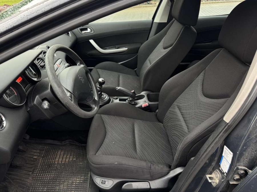 Pelēks Peugeot 308 2011 Tauragė, ar dzinēja tilpumu 1.56 L un nobraukumu 182 tūkst. km par 2480 €, foto 12 vietnē AUTOMOTO.COM.LV
