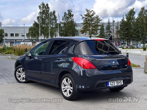 Pelēks Peugeot 308 2012 Tallina, ar dzinēja tilpumu 1.60 L un nobraukumu 136 tūkst. km par 3299 €, foto 8 vietnē AUTOMOTO.COM.LV