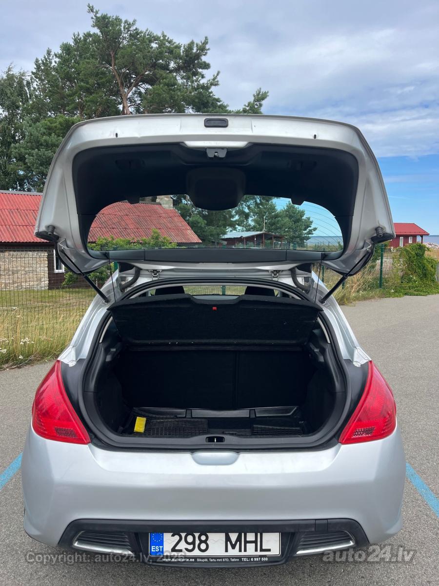 Grey Peugeot 308 2012 in Tallinn, with an engine capacity of 1.60 L and mileage of 139 thousand km for 3950 €, photo 12 on AUTOMOTO.COM.LV