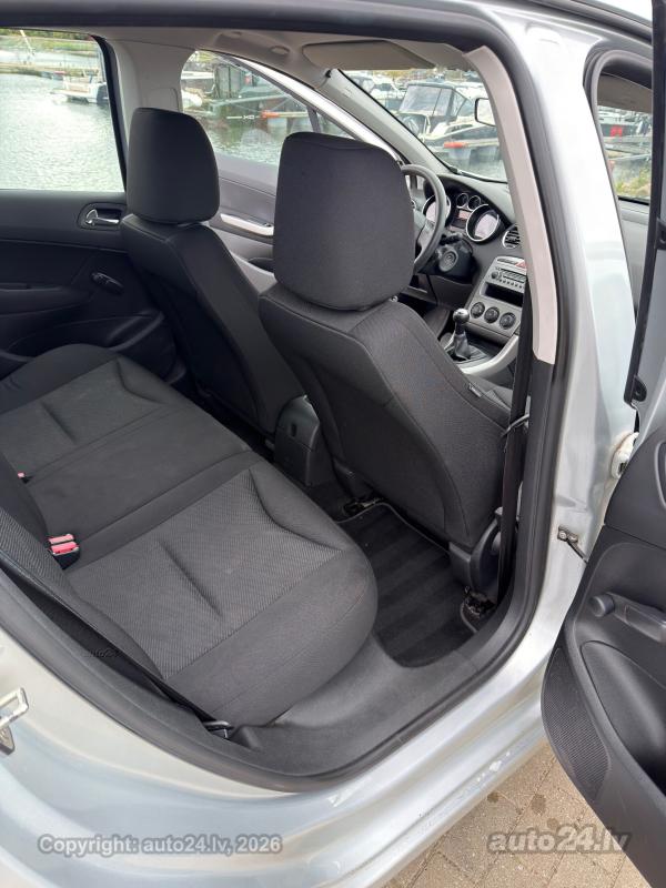 Pelēks Peugeot 308 2012 Tallina, ar dzinēja tilpumu 1.60 L un nobraukumu 139 tūkst. km par 3950 €, foto 6 vietnē AUTOMOTO.COM.LV