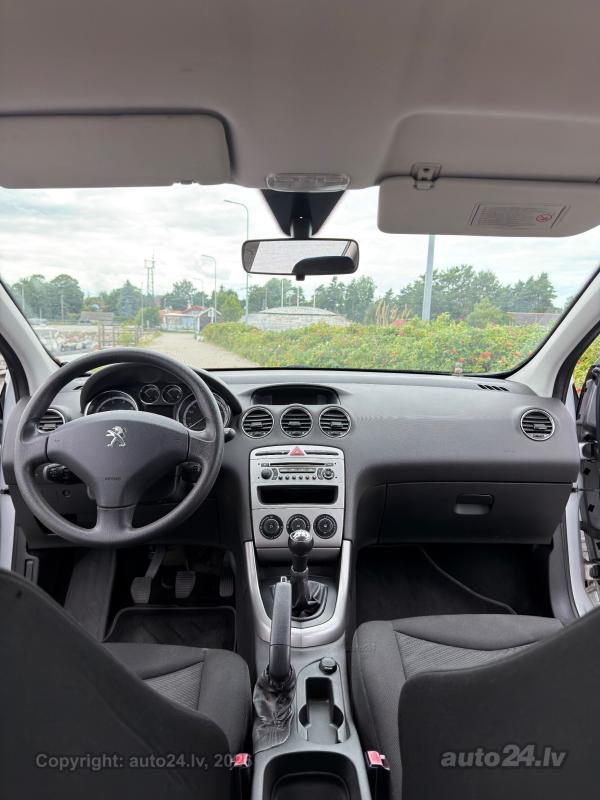 Pelēks Peugeot 308 2012 Tallina, ar dzinēja tilpumu 1.60 L un nobraukumu 139 tūkst. km par 3950 €, foto 8 vietnē AUTOMOTO.COM.LV