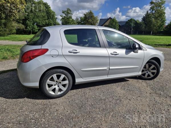 Grey Peugeot 308 2012 in Liepaja, with an engine capacity of 1.60 L and mileage of 165 thousand km for 2750 €, photo 5 on AUTOMOTO.COM.LV