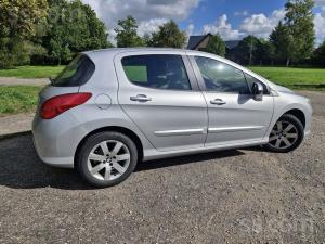 Pelēks Peugeot 308 2012 Liepāja, ar dzinēja tilpumu 1.60 L un nobraukumu 165 tūkst. km par 2750 €, foto 6 vietnē AUTOMOTO.COM.LV