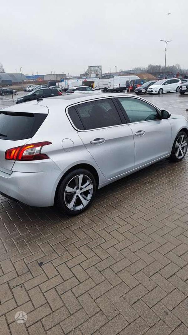 Grey Peugeot 308 2013 in Taurage, with an engine capacity of 1.60 L and mileage of 150 thousand km for 4500 €, photo 7 on AUTOMOTO.COM.LV