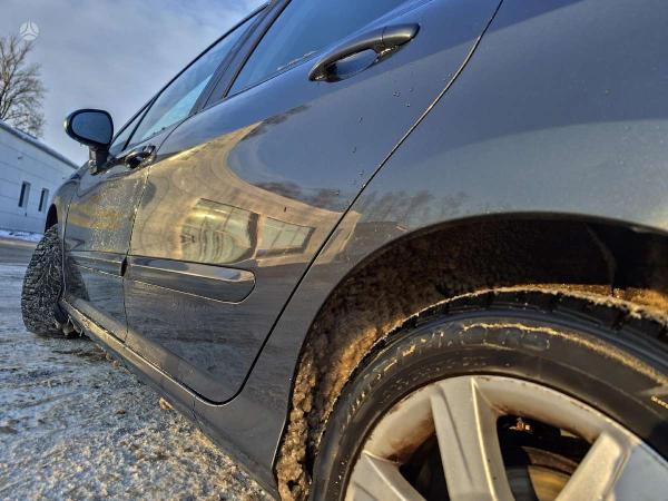 Grey Peugeot 308 2013 in Vilnius, with an engine capacity of 1.60 L and mileage of 186 thousand km for 2900 €, photo 8 on AUTOMOTO.COM.LV