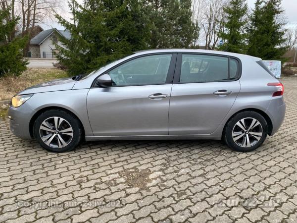 Grey Peugeot 308 2013 in Paide, with an engine capacity of 1.60 L and mileage of 232 thousand km for 4850 €, photo 2 on AUTOMOTO.COM.LV
