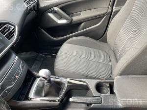 Grey Peugeot 308 2013 in Talsi, with an engine capacity of 1.60 L and mileage of 124 thousand km for 3950 €, photo 20 on AUTOMOTO.COM.LV