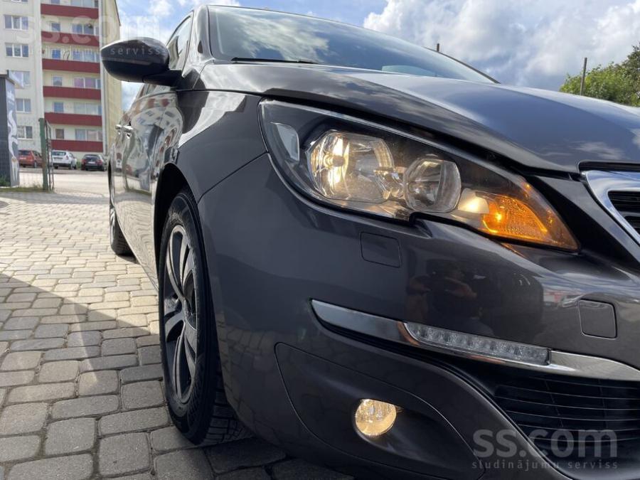 Grey Peugeot 308 2013 in Talsi, with an engine capacity of 1.60 L and mileage of 124 thousand km for 3950 €, photo 25 on AUTOMOTO.COM.LV