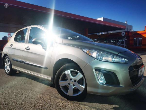 Peugeot 308 2013 Viļņa vietnē Pelēks Peugeot 308 2013 Viļņa, ar dzinēja tilpumu 1.56 L un nobraukumu 128 tūkst. km par 2950 €, foto 1 vietnē AUTOMOTO.COM.LV