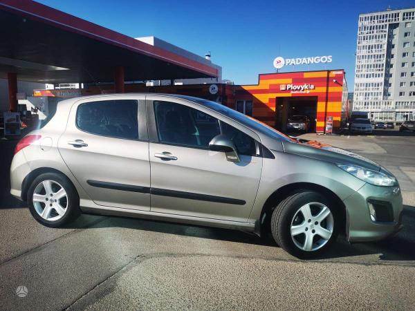 Peugeot 308 2013 Viļņa vietnē Pelēks Peugeot 308 2013 Viļņa, ar dzinēja tilpumu 1.56 L un nobraukumu 128 tūkst. km par 2950 €, foto 9 vietnē AUTOMOTO.COM.LV