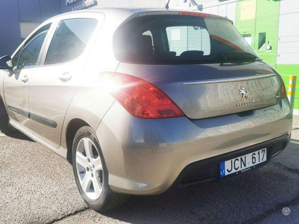 Peugeot 308 2013 Viļņa vietnē Pelēks Peugeot 308 2013 Viļņa, ar dzinēja tilpumu 1.56 L un nobraukumu 128 tūkst. km par 2950 €, foto 10 vietnē AUTOMOTO.COM.LV