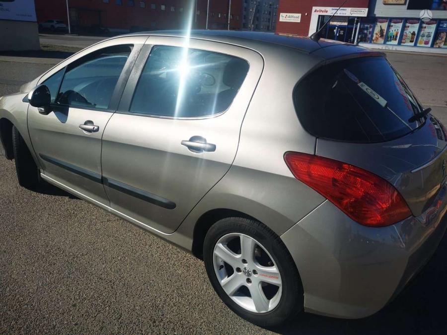 Grey Peugeot 308 2013 in Vilnius, with an engine capacity of 1.56 L and mileage of 128 thousand km for 2950 €, photo 16 on AUTOMOTO.COM.LV