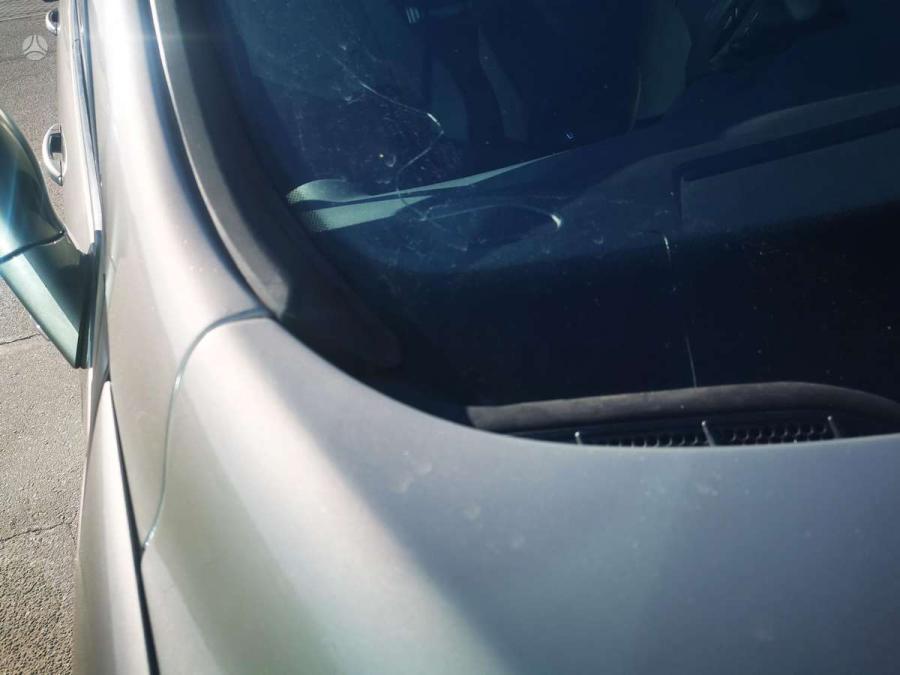 Grey Peugeot 308 2013 in Vilnius, with an engine capacity of 1.56 L and mileage of 128 thousand km for 2950 €, photo 21 on AUTOMOTO.COM.LV