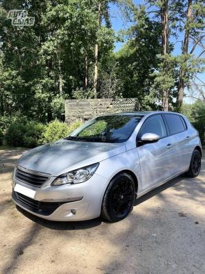 Pelēks Peugeot 308 2014 Viļņa, ar dzinēja tilpumu 1.60 L un nobraukumu 185 tūkst. km par 4699 €, foto  vietnē AUTOMOTO.COM.LV
