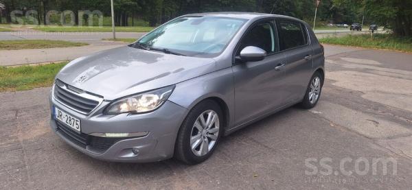 Grey Peugeot 308 2014 in Riga, with an engine capacity of 1.60 L and mileage of 221 thousand km for 3620 €, photo 3 on AUTOMOTO.COM.LV