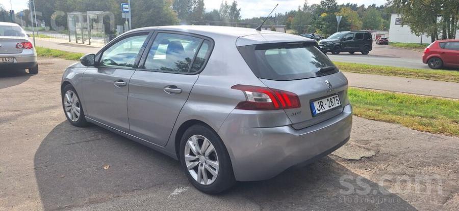Pelēks Peugeot 308 2014 Rīga, ar dzinēja tilpumu 1.60 L un nobraukumu 221 tūkst. km par 3620 €, foto 5 vietnē AUTOMOTO.COM.LV