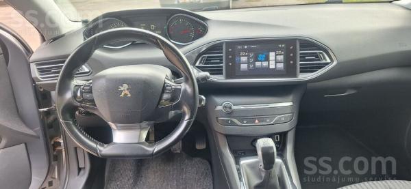 Grey Peugeot 308 2014 in Riga, with an engine capacity of 1.60 L and mileage of 221 thousand km for 3620 €, photo 7 on AUTOMOTO.COM.LV