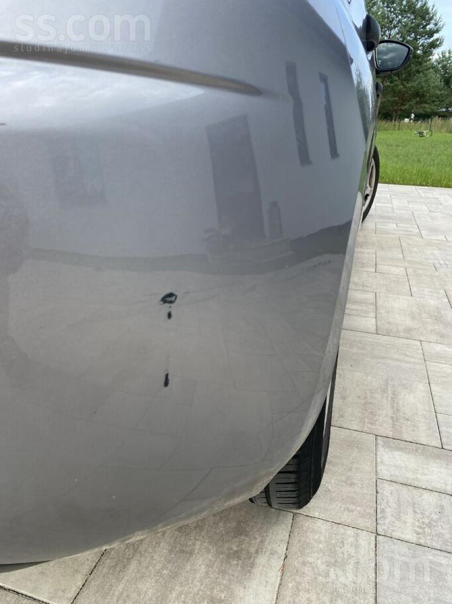 Pelēks Peugeot 308 2014 Rīga, ar dzinēja tilpumu 1.60 L un nobraukumu 298 tūkst. km par 2700 €, foto 12 vietnē AUTOMOTO.COM.LV