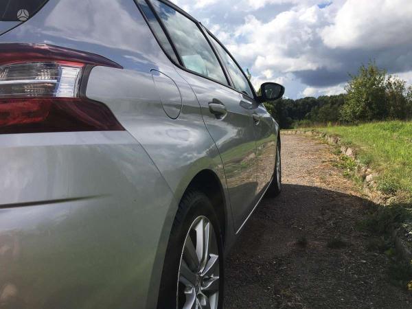 Pelēks Peugeot 308 2014 Raseiniai, ar dzinēja tilpumu 1.56 L un nobraukumu 227 tūkst. km par 4499 €, foto 11 vietnē AUTOMOTO.COM.LV