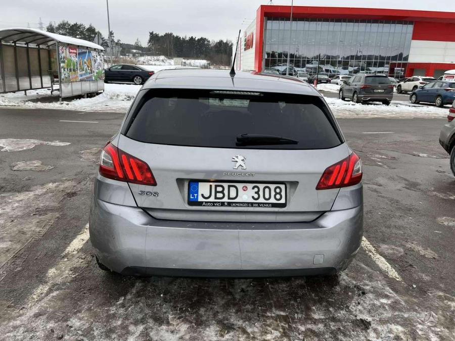 Pelēks Peugeot 308 2015 Kauņa, ar dzinēja tilpumu 1.20 L un nobraukumu 140 tūkst. km par 5000 €, foto 6 vietnē AUTOMOTO.COM.LV