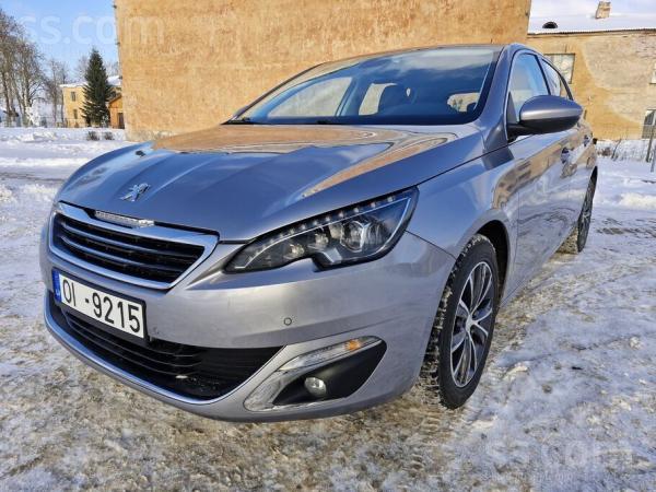 Pelēks Peugeot 308 2015 Daugavpils, ar dzinēja tilpumu 1.20 L un nobraukumu 205 tūkst. km par 5950 €, foto 1 vietnē AUTOMOTO.COM.LV