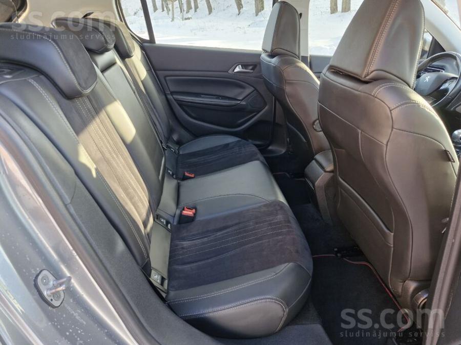Grey Peugeot 308 2015 in Daugavpils, with an engine capacity of 1.20 L and mileage of 205 thousand km for 5950 €, photo 19 on AUTOMOTO.COM.LV