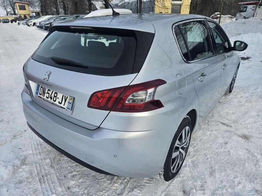 Grey Peugeot 308 2015 in Taurage, with an engine capacity of 1.56 L and mileage of 277 thousand km for 4700 €, photo 6 on AUTOMOTO.COM.LV