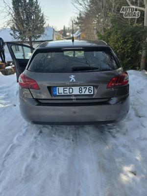 Grey Peugeot 308 2015 in Vilnius, with an engine capacity of 1.60 L and mileage of 359 thousand km for 5100 €, photo 2 on AUTOMOTO.COM.LV