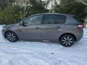 Grey Peugeot 308 2015 in Vilnius, with an engine capacity of 1.60 L and mileage of 359 thousand km for 5100 €, photo 8 on AUTOMOTO.COM.LV