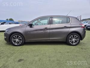 Pelēks Peugeot 308 2015 Liepāja, ar dzinēja tilpumu 1.60 L un nobraukumu 214 tūkst. km par 5800 €, foto 9 vietnē AUTOMOTO.COM.LV