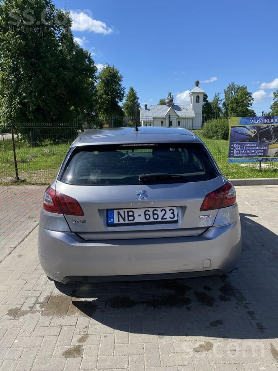 Pelēks Peugeot 308 2015 Daugavpils, ar dzinēja tilpumu 1.60 L un nobraukumu 253 tūkst. km par 2500 €, foto 4 vietnē AUTOMOTO.COM.LV