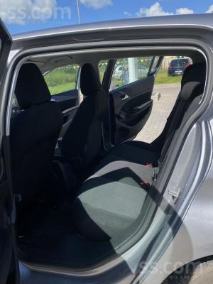 Pelēks Peugeot 308 2015 Daugavpils, ar dzinēja tilpumu 1.60 L un nobraukumu 253 tūkst. km par 2500 €, foto 10 vietnē AUTOMOTO.COM.LV